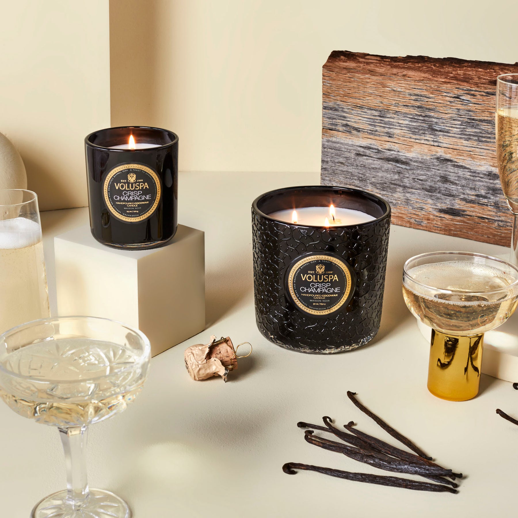 Crisp Champagne | Classic Candle | VOLUSPA