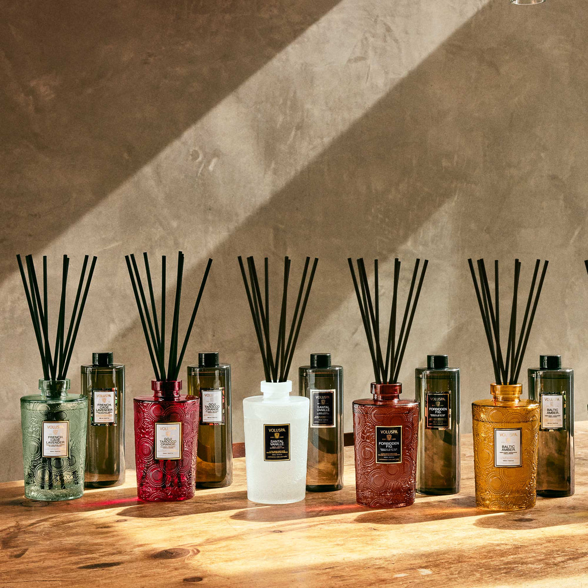 Santal Vanille | Luxe Reed Diffuser | VOLUSPA