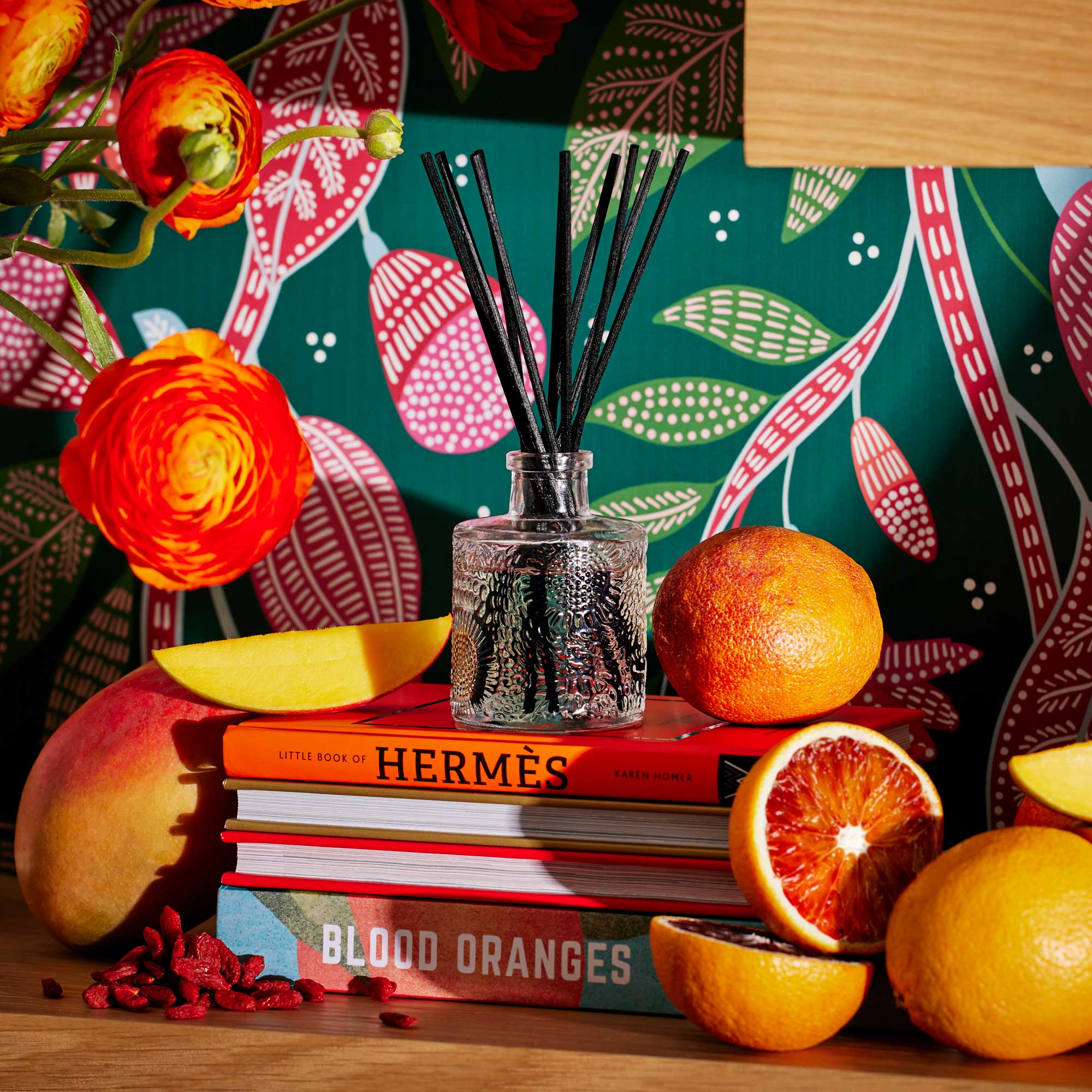 Goji Tarocco Orange | Reed Diffuser | VOLUSPA
