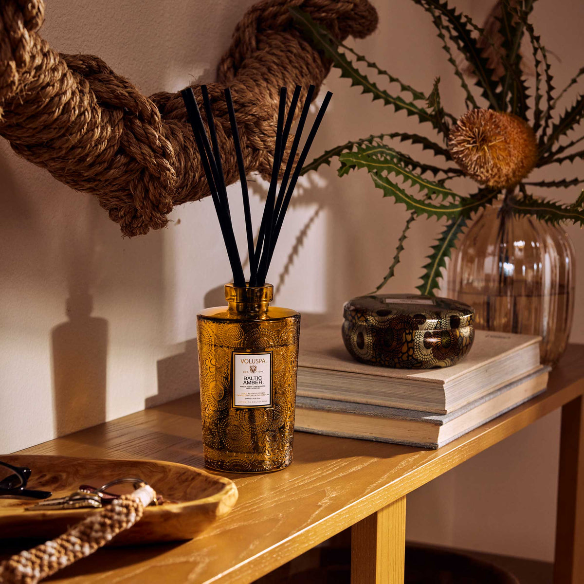 Baltic Amber | Luxe Reed Diffuser | VOLUSPA